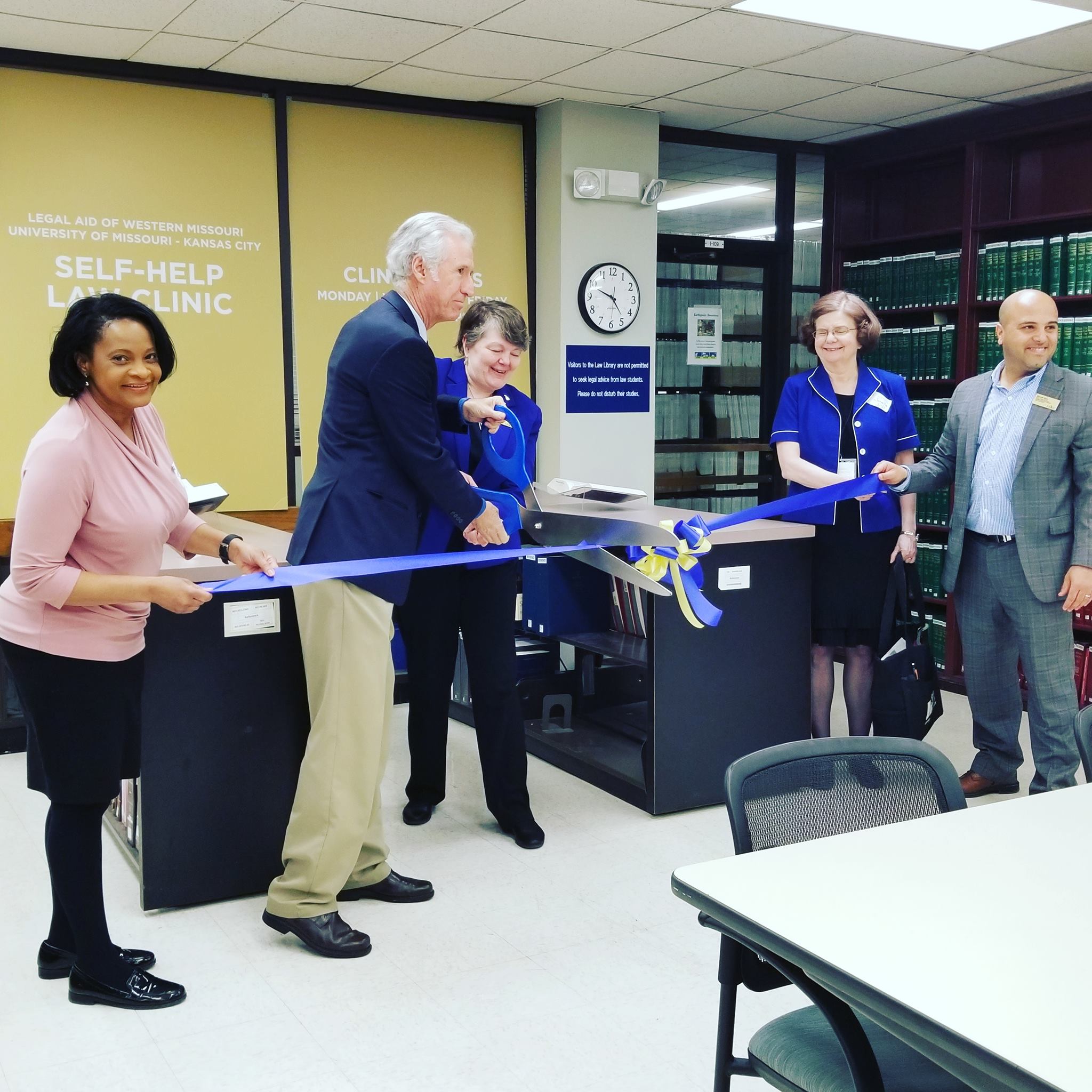 Legal Aid – UMKC Self-Help Law Clinic Wins AALL Award – Legal Aid of ...